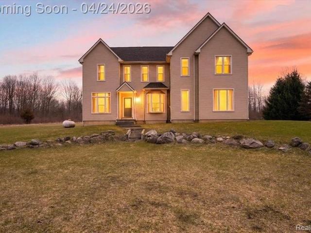 5640 Fisher Rd, Oceola Township, MI 48855