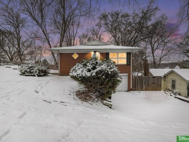 5640 Ruggles St, Omaha, NE 68104