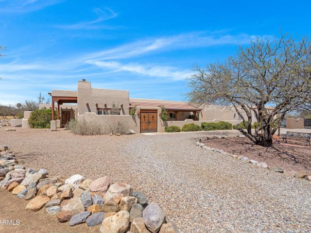 5640 s equestrian place