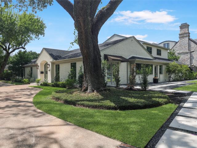 5642 Pine Forest Road