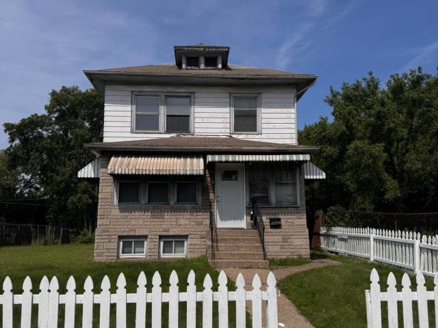 564 Carolina Street