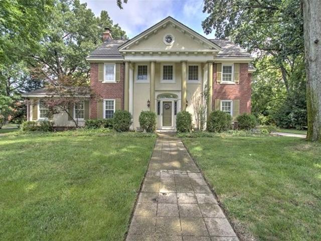 564 Bradley Ct, Decatur, IL 62522