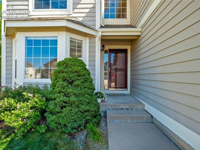 564 Fox Run Circle