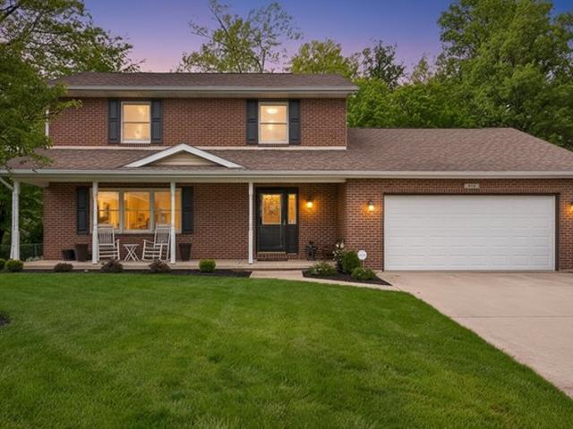 564 Foxcross Dr, Sidney, OH 45365