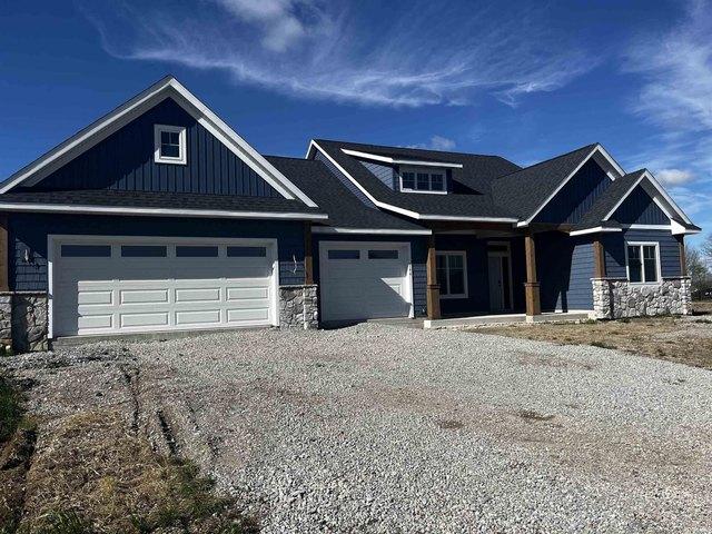 564 Keltic Pines Blvd, Huntertown, IN 46748