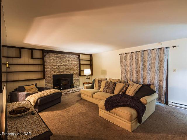 564 Mountain Road