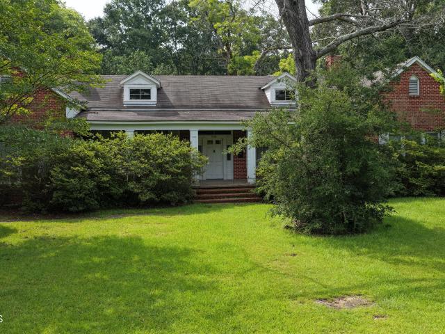 564 N Columbus
