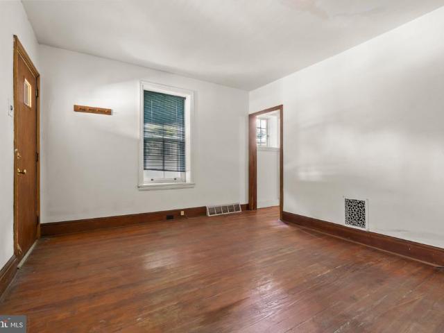 564 S Bethlehem Pike
