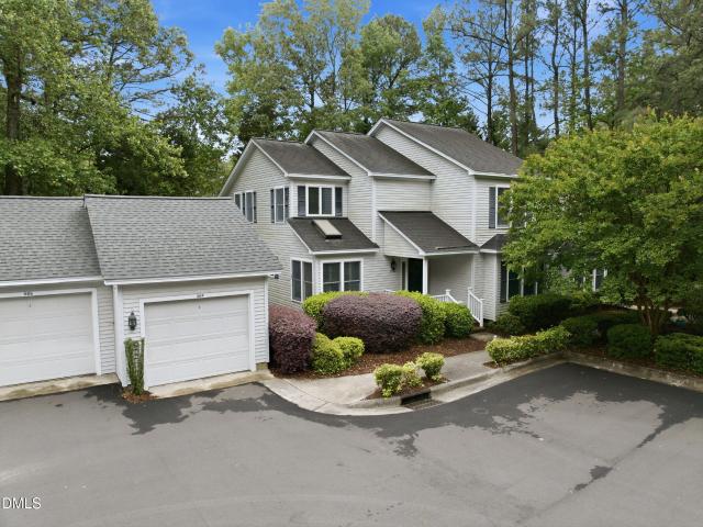 564 Weathersfield