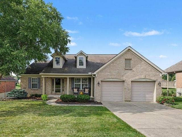 564 Winchester Dr, Walton, KY 41094