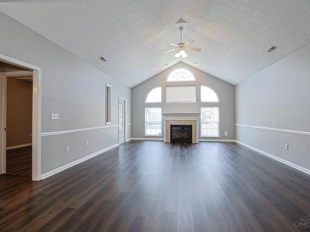 5655 Harbourside Drive