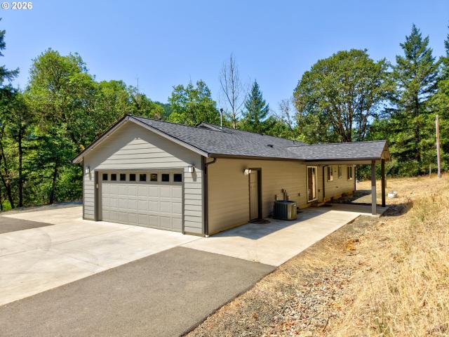 5655 highway 138