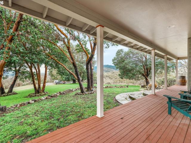 5655 tamarack ln