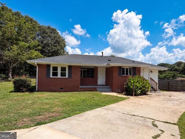5656 Salem Rd, Covington, GA 30016