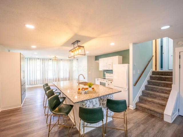 5657 Holyoke Lane