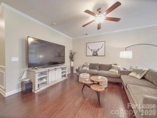 5657 Tipperlinn Way, Charlotte, NC 28278 | MLS #4407