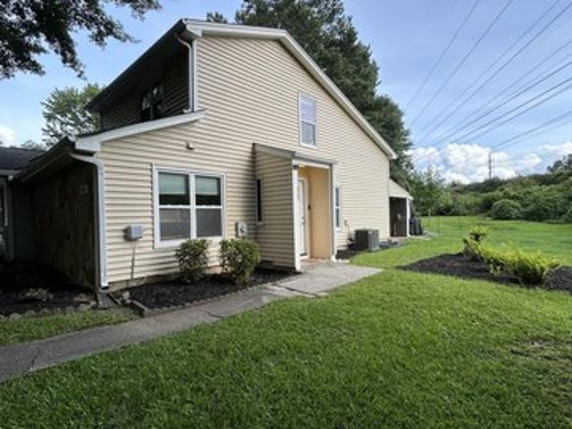 5657 Waterford Ct, Morrow, GA 30260