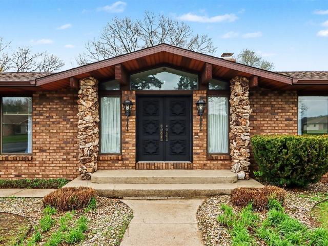 56585 Fairway Drive