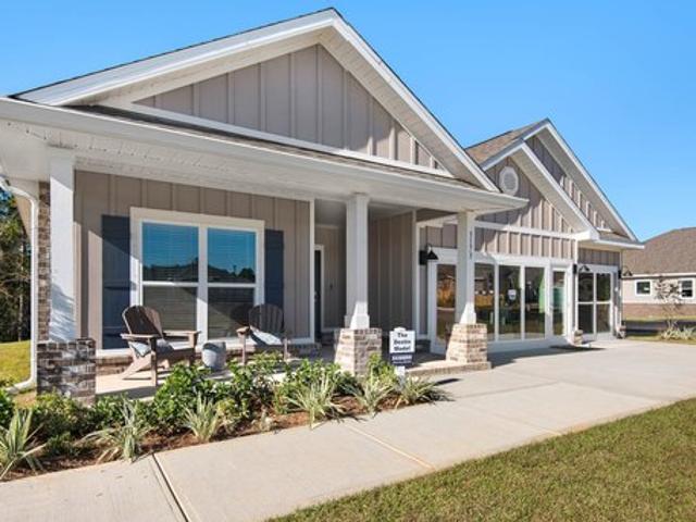 5658 Clarity St, Milton, FL 32570