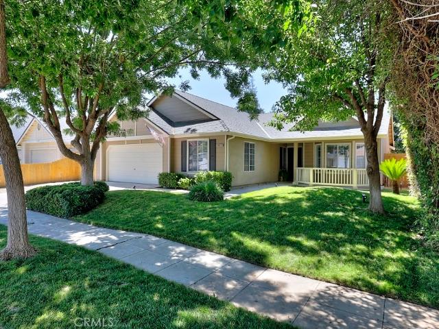5659 W Menlo