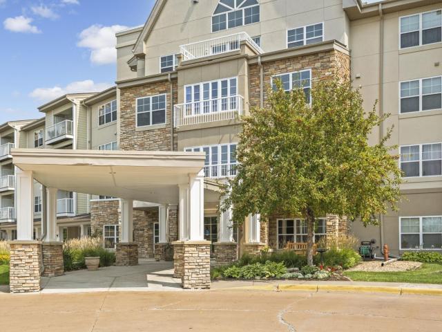 5650 Boone Avenue N # 116