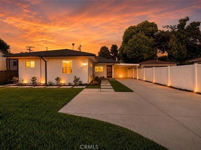 5650 Denny Ave, North Hollywood, CA 91601