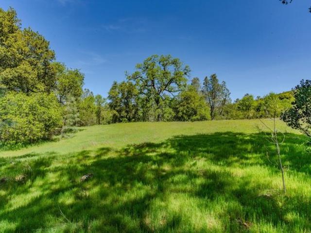 5650 Red Valley Rd, Ione, CA 95640