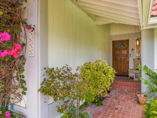 5651 E Mulberry Ridge Drive