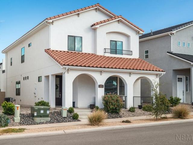 5651 S Garnet Dr, Saint George, UT 84790