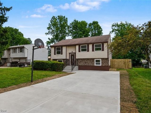 5651 Tulane Ave, Austintown, OH 44515