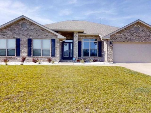 5652 Nevis St, Milton, FL 32570
