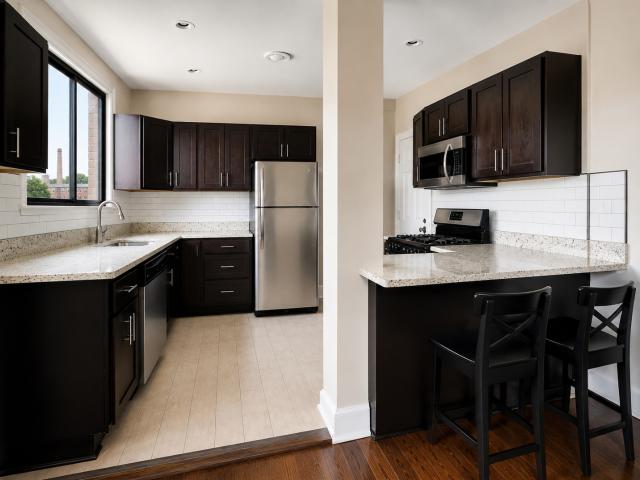 5653 N Spaulding Avenue # 3E