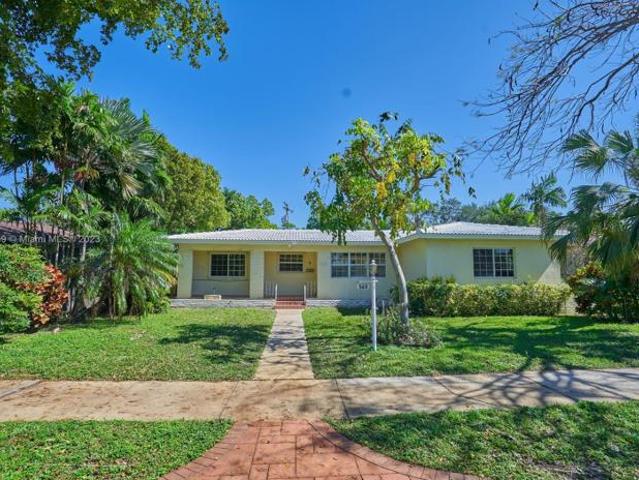 565 105th St NE, Miami Shores, FL 33138