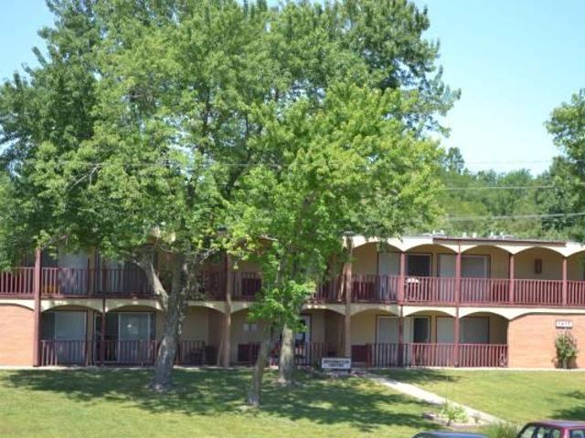 $565 / 1br 528ft² One Bedroom Available Now!