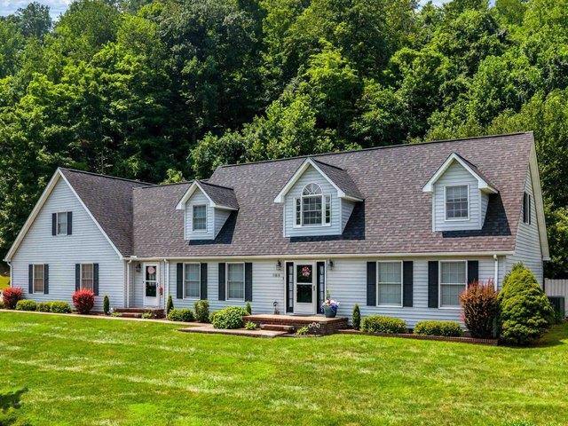 565 County Road 31, Chesapeake, OH 45619