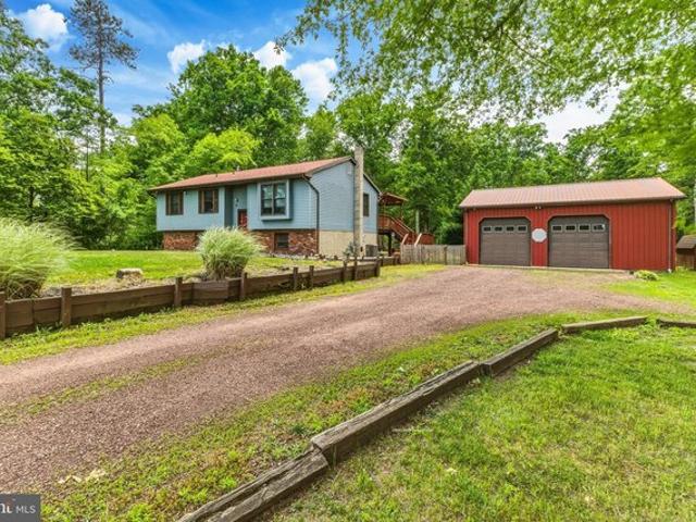 565 Central Ave, Franklinville, NJ 08322