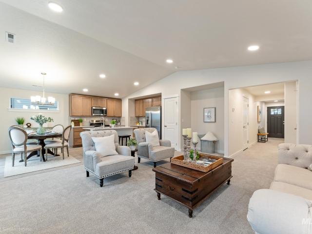 565 Brads Place