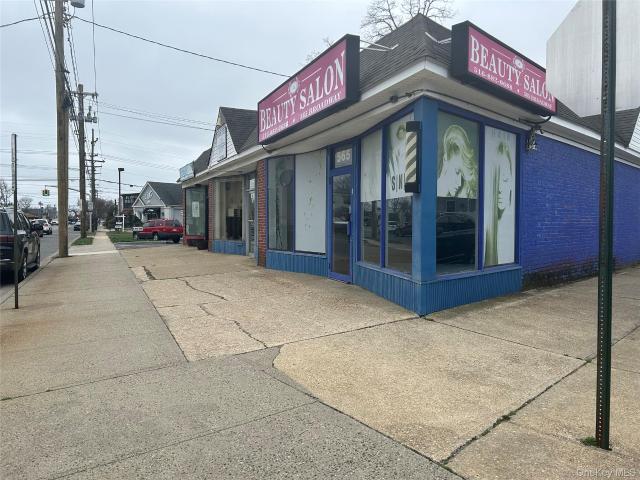 565 Broadway