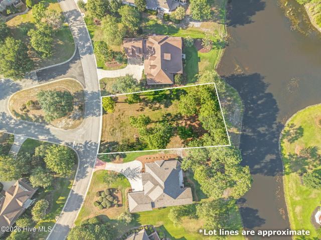 565 Gladstone Circle SW # 112