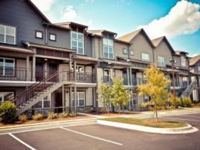 $565 Female sublet needed ASAP 1BR/1BA ALL utilities included March FREE! Woodlands of Columbia