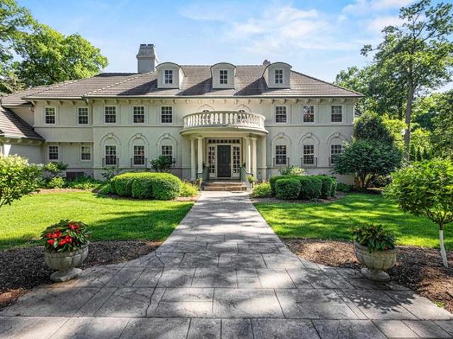 565 Illinois Ave, Green Lake, WI 54941