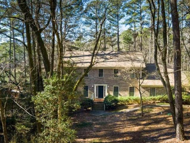 565 Lakemont Ct, Roswell, GA 30075