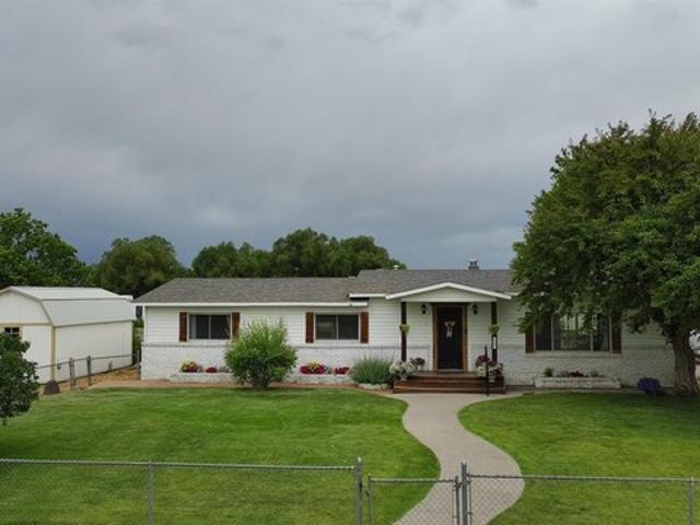 565 Main St, Sanford, CO 81151