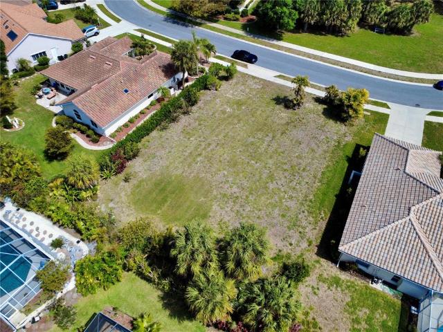 565 Park Estates Square, Venice, FL 34293 | MLS #N6143