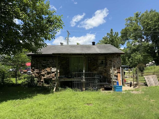 565 W Wycough Street