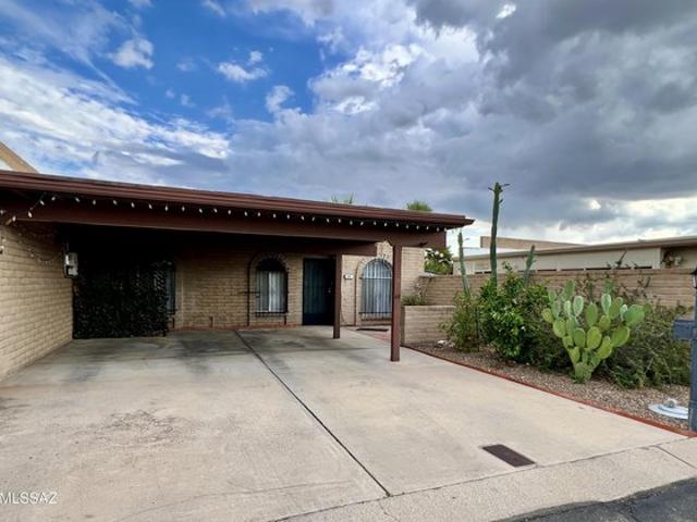 565 W Calle Lindero, Tucson, AZ 85704