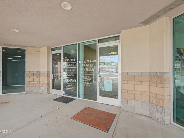 565 W CHANDLER Boulevard # 114