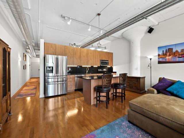 565 W Quincy Street # 515