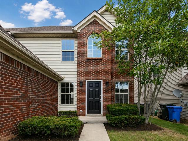565 Wellington Gardens Drive
