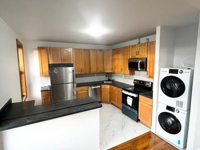 565 West 162nd St, 1 rooms left female apartment